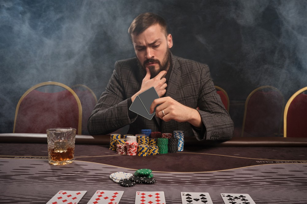 Enhancing Your Poker Decision-Making With Poker Psychology