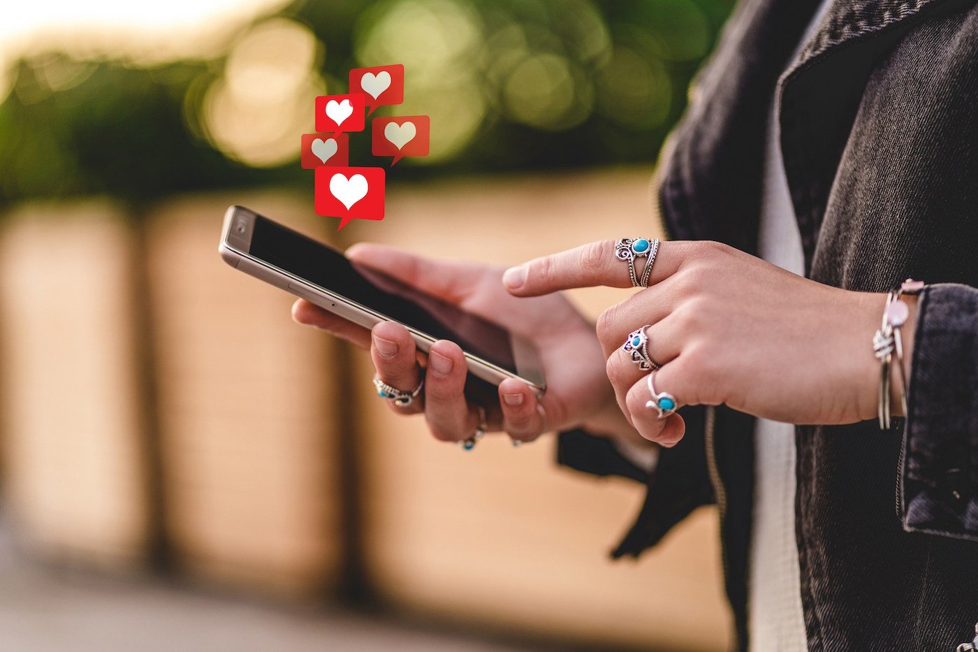 The Real Reasons You're Addicted To Your Dating Apps