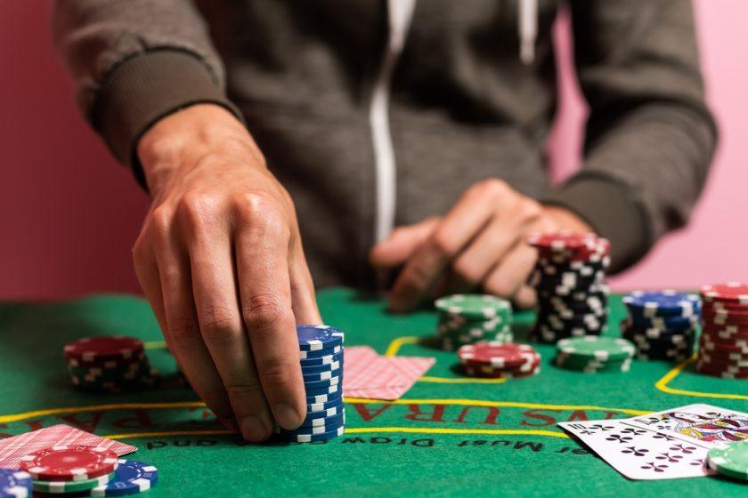 How to Bounce Back from a Bad Beat in Poker: Key Strategies