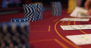 How to Play Blackjack for Beginners – Learn and start winning