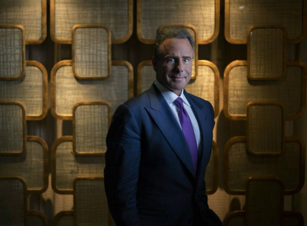 Caesars CEO Mark Frissora Buys Nearly $1M Worth of Company Shares