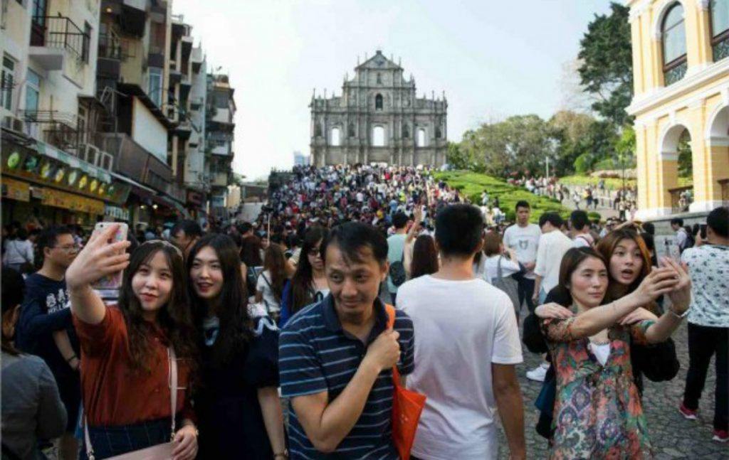 Macau Casinos Report Strong Bookings for Golden Week