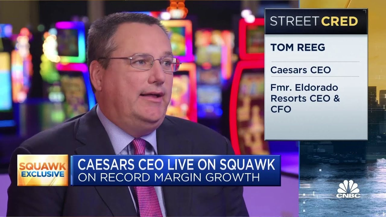 Caesars CEO Tom Reeg Adds 7,500 Shares To His Holdings
