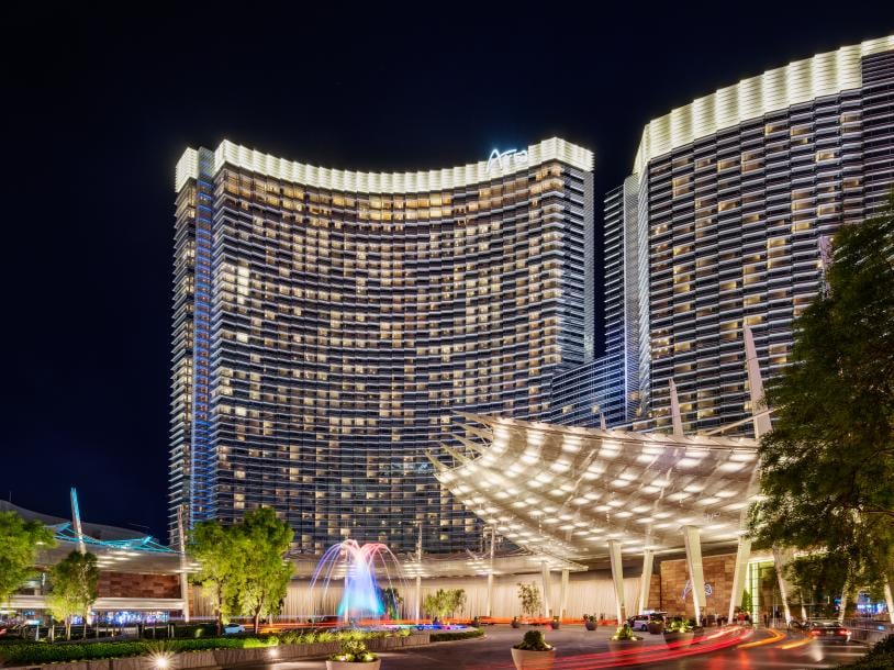 aria-casino-bar-meetup-leads-to-theft-of-90k-in-chips-drugging