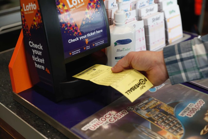 New Zealand Couple Bags $9M in 'Glitch' Lottery Win - Casino.org New Zealand Couple Bags $9M in 'Glitch' Lottery Win - Casino.org