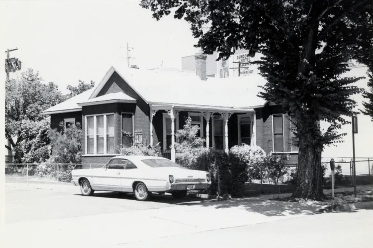 Jacobs Entertainment Sells Reno's Oldest House for One Dollar