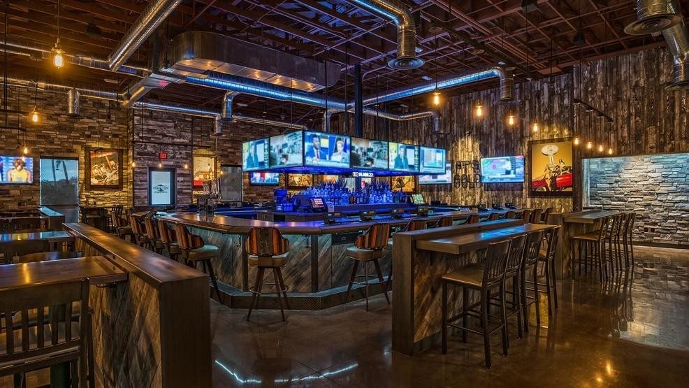 Las Vegas Gaming Pub Battle Could Fray Family Ties