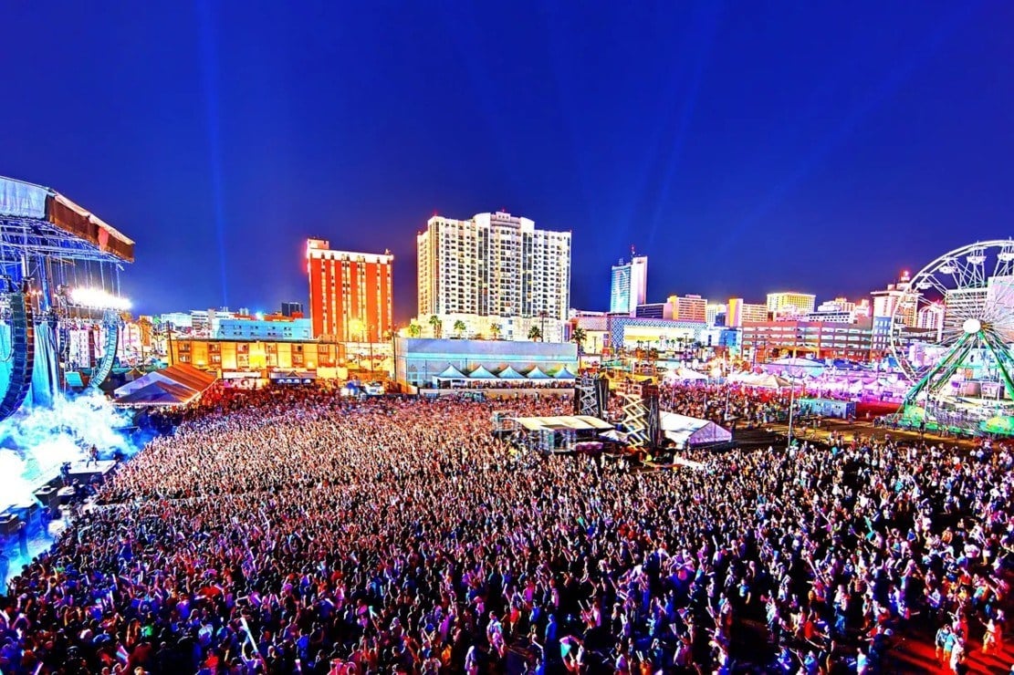 Vegas Music Festival 'Life is Beautiful' Dies - Casino.org