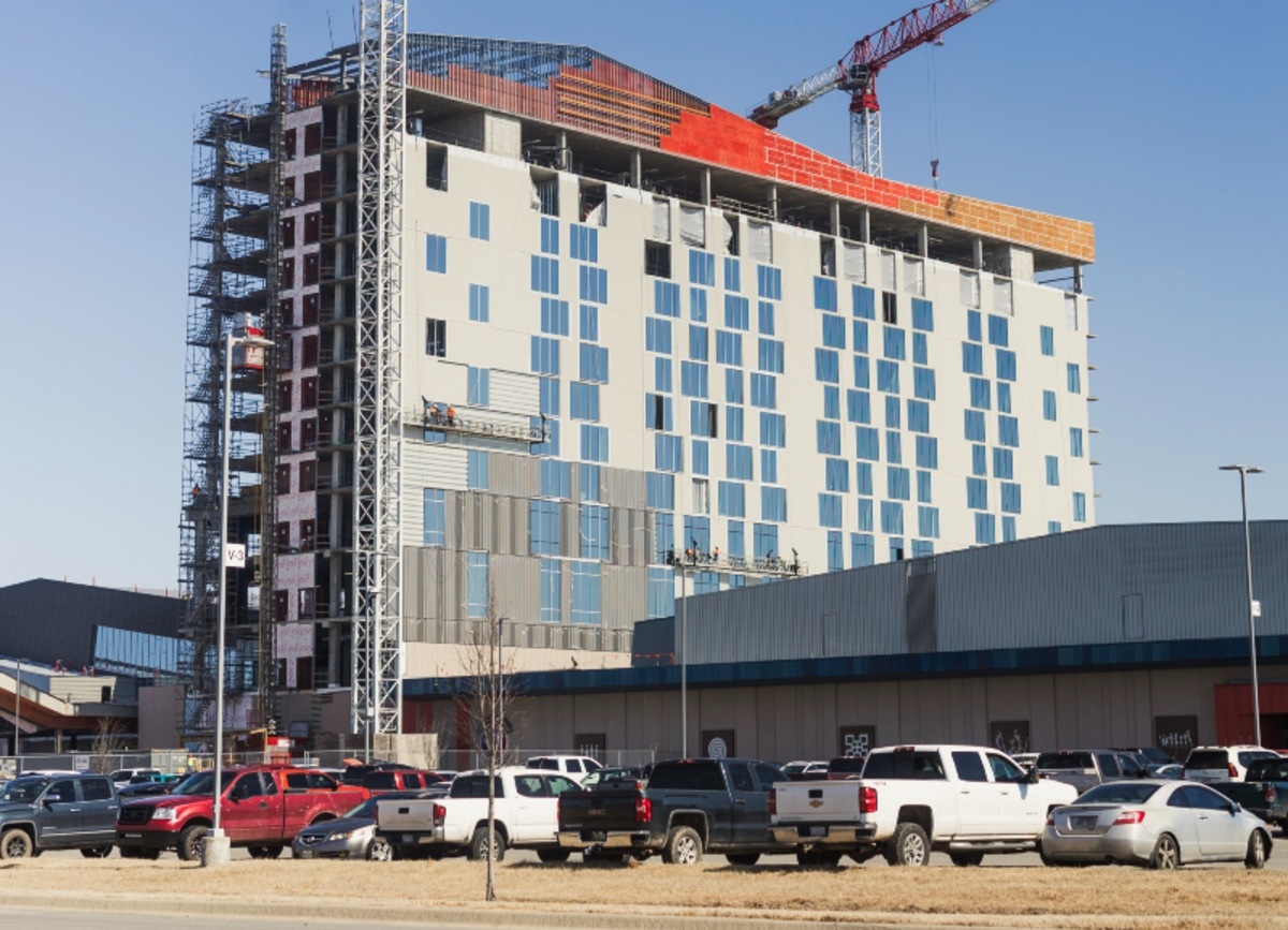 Saracen Casino Resort Expansion Continues After NIL Pitch