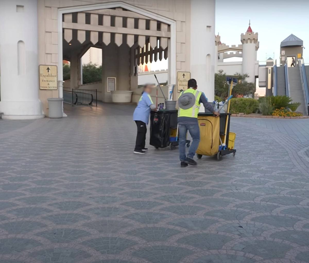 Vegas Visitation Falls 11.3% in June, First Double-Digit Decline Since ...