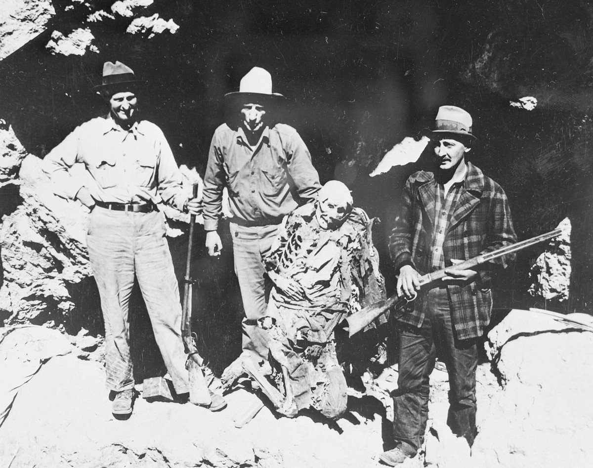 Vegas Myths We COULDN'T Bust in 2025 (Pt 2): Sheldon's Shadowy Palazzo ...