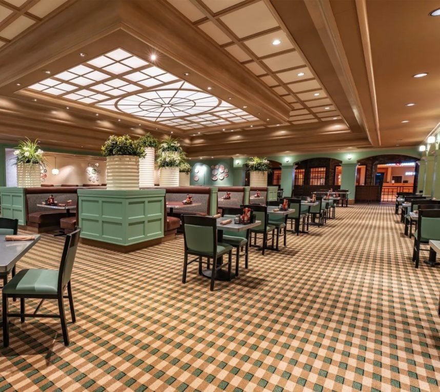 VEGAS DINING NEWS: Bellagio’s New Dinnertainment, Rio’s Hash House a ...