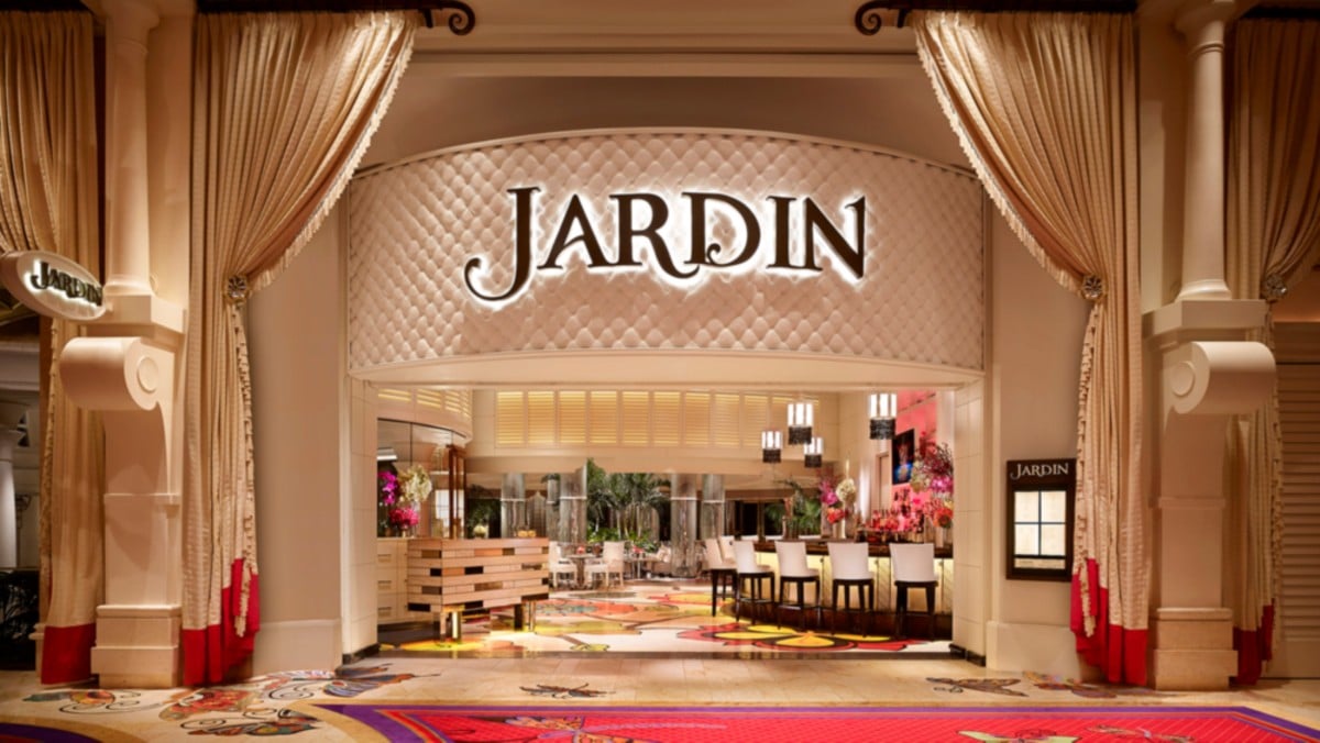 VEGAS DINING NEWS: No Encore for Jardin, Palms Shutters Earl of ...