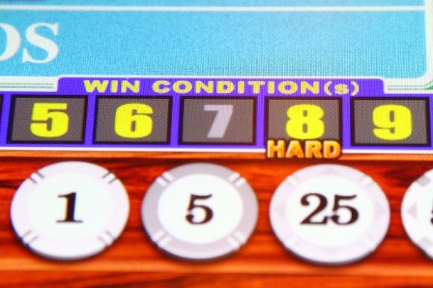 A Casino Game We're Loving Right Now: Shoot to Win Craps | Vital Vegas