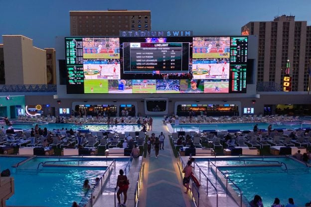 69 Things You Have to Do at Circa Las Vegas