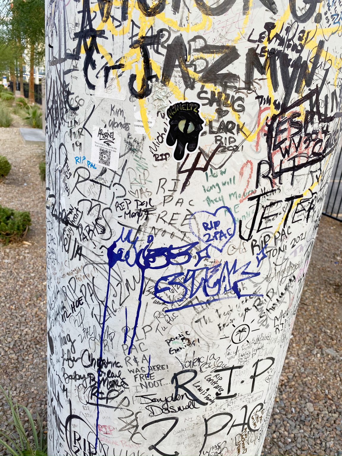 It's Time for an Official Tupac Shakur Memorial in Las Vegas